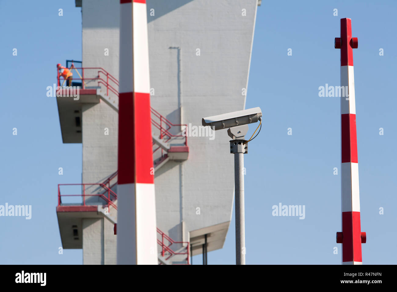 Security camera tower hi-res stock photography and images - Alamy