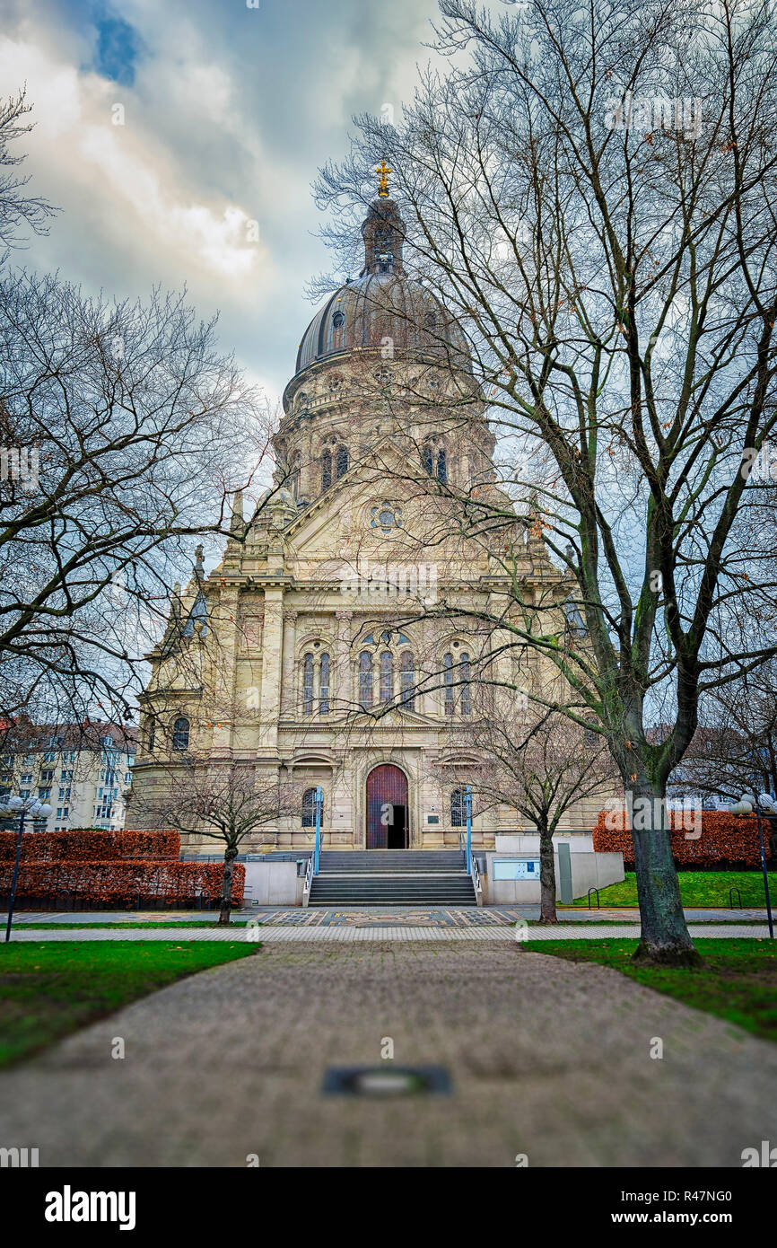 Celestial church of christ hi-res stock photography and images - Alamy