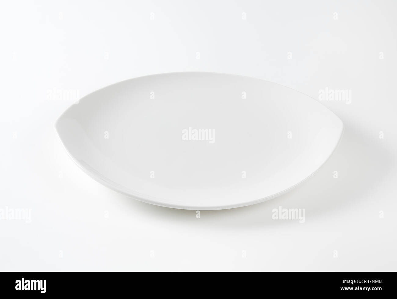 Pointed oval coupe plate Stock Photo - Alamy