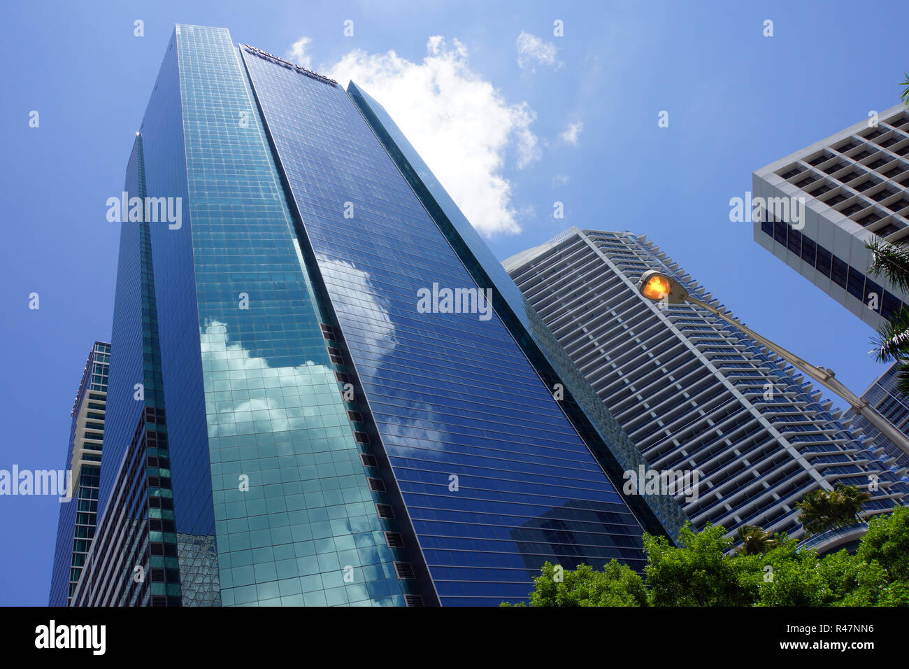 modern high-rise architecture in miami Stock Photo - Alamy