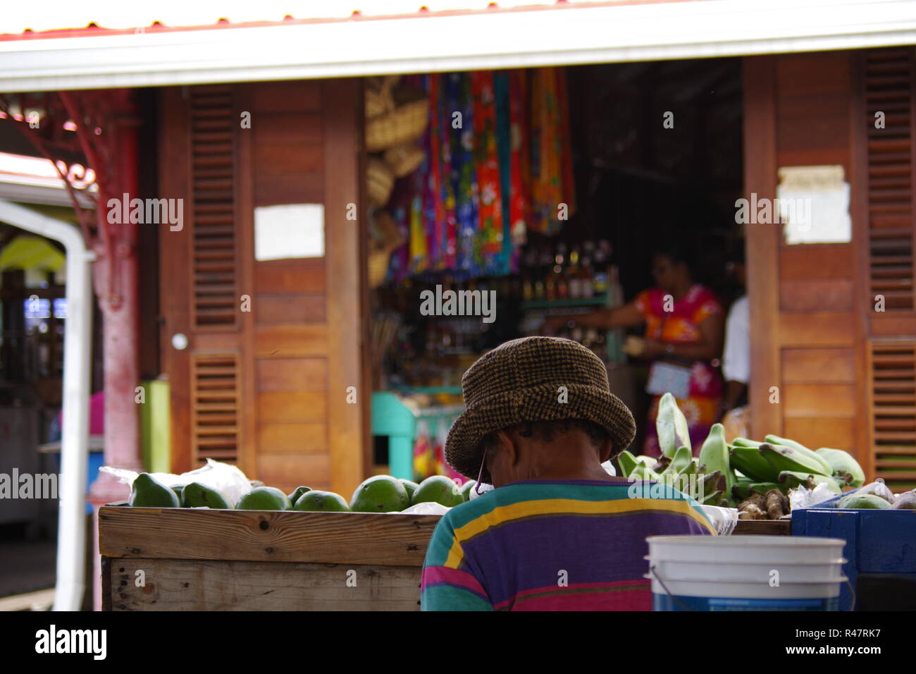 Caribbean grenada spice market hi-res stock photography and images - Alamy