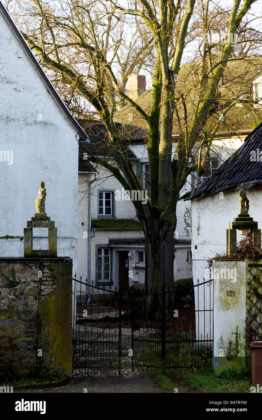 Sinzig castle hi-res stock photography and images - Alamy