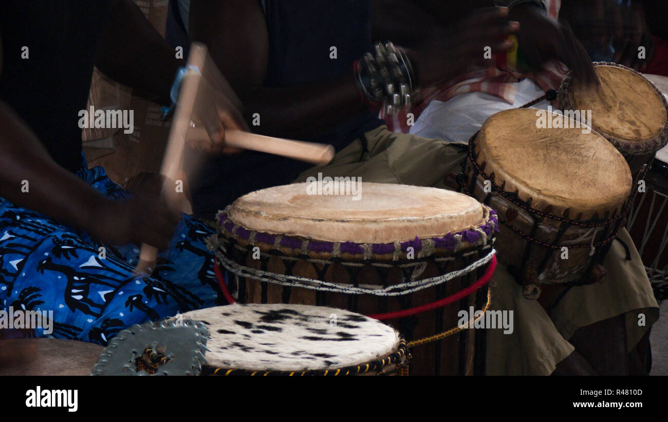 African musicians hi-res stock photography and images - Alamy