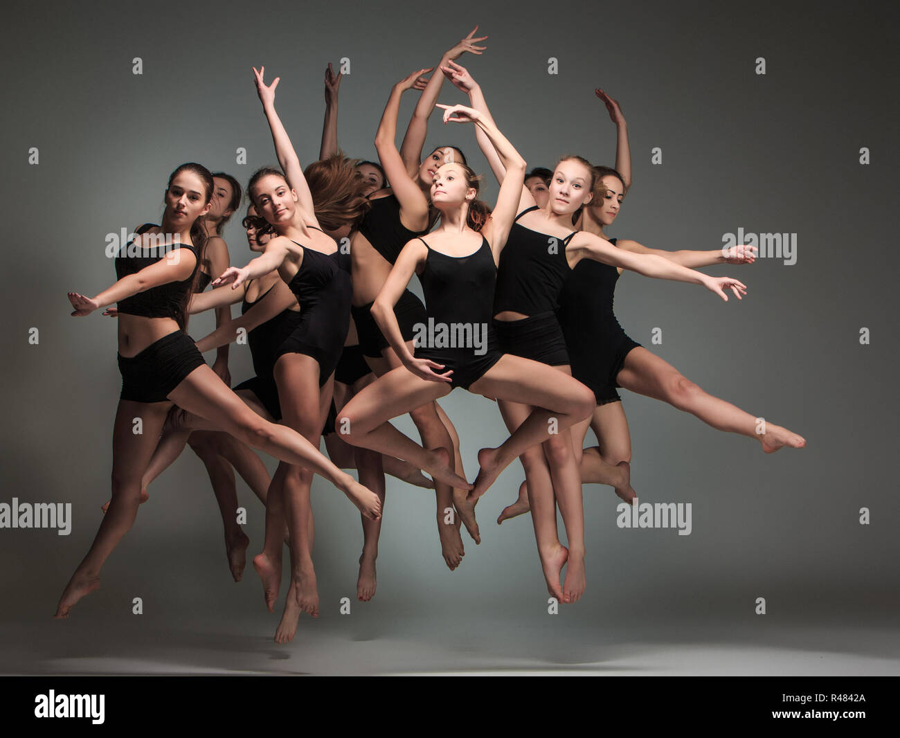 The group of modern ballet dancers Stock Photo - Alamy
