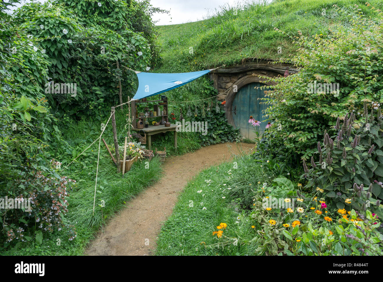 Yard holes High Resolution Stock Photography and Images - Alamy