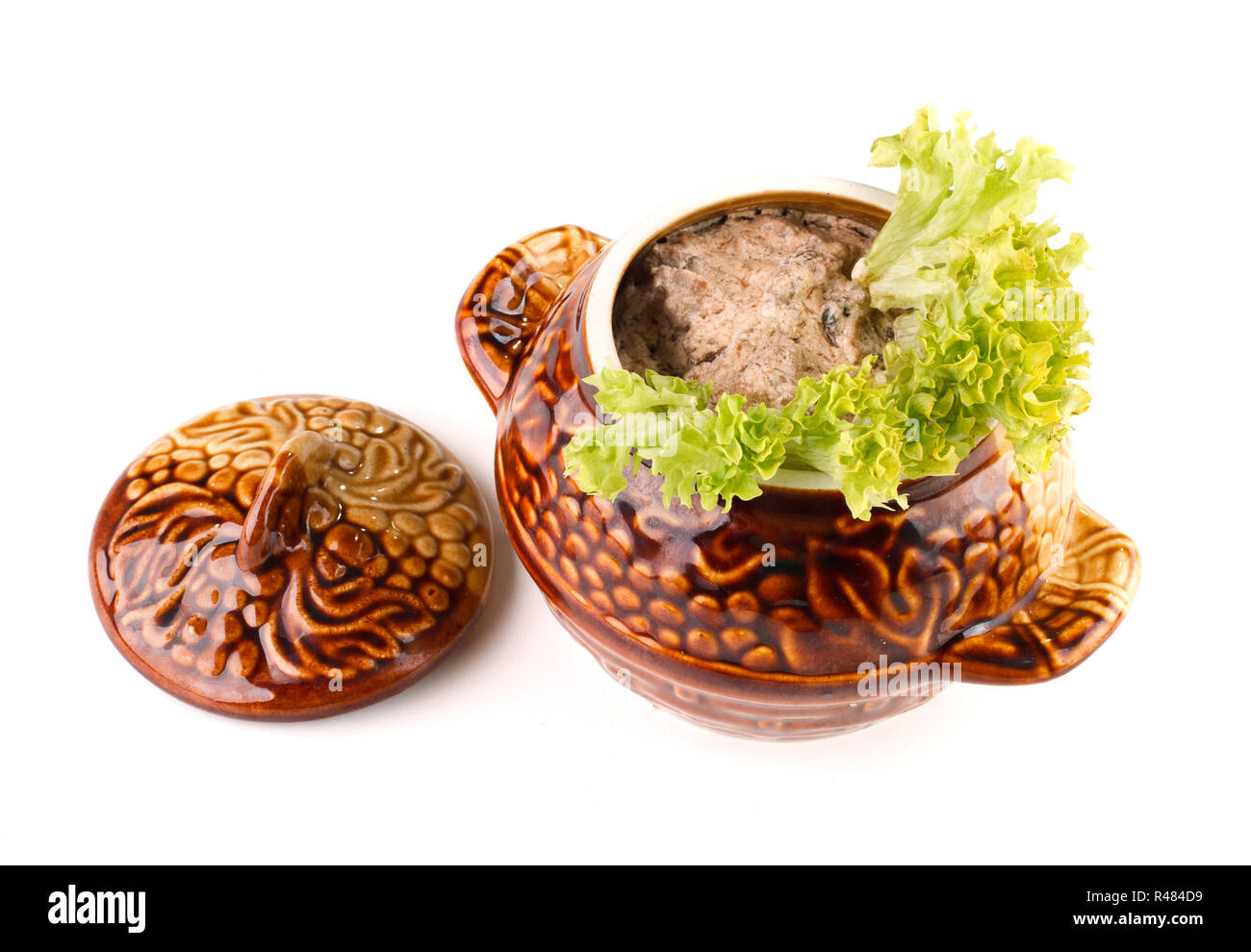 food in ceramic pot Stock Photo - Alamy
