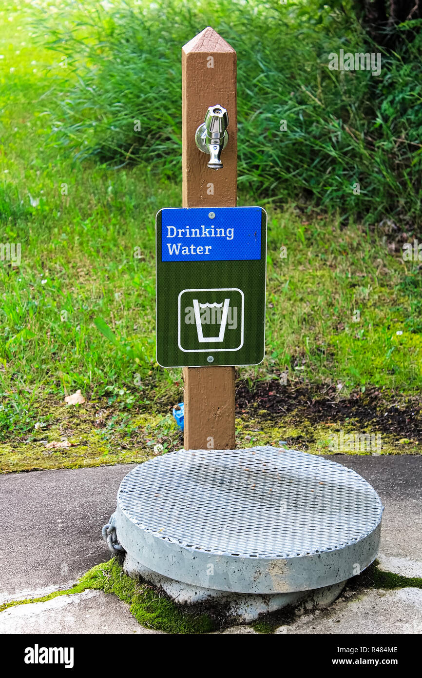 Canada water station sign hi-res stock photography and images - Alamy