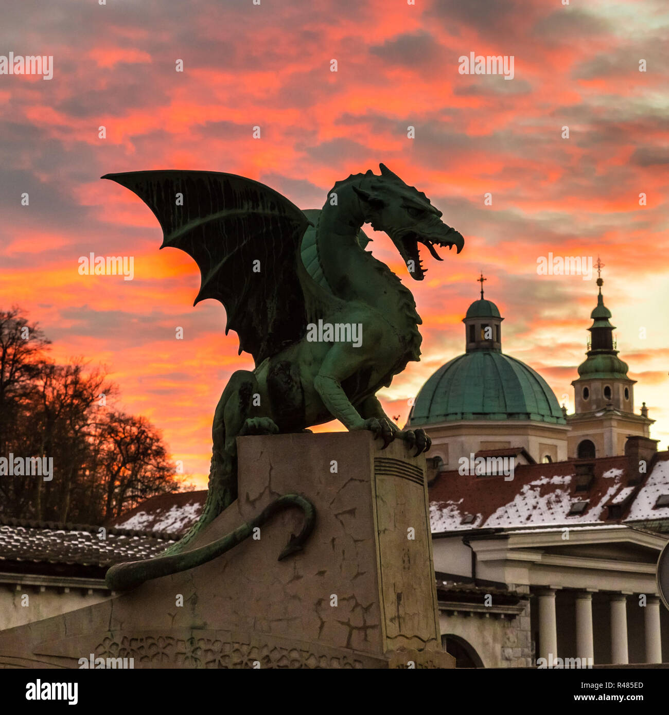 Dragon bridge, Ljubljana, Slovenia, Europe Stock Photo - Alamy