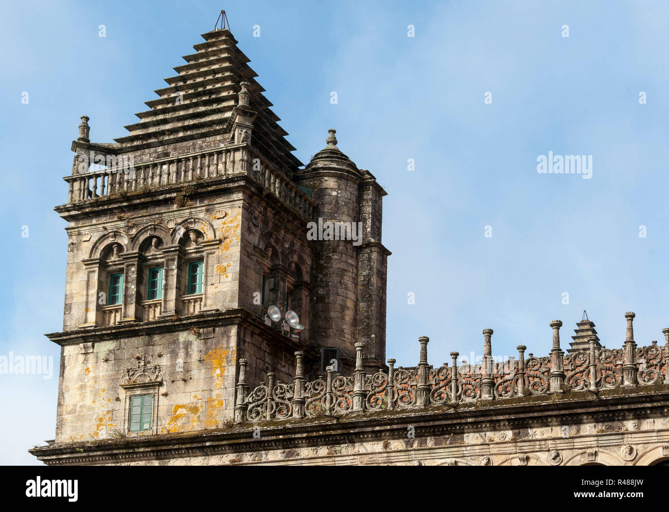 Cloister cathedral santiago de hi-res stock photography and images - Alamy