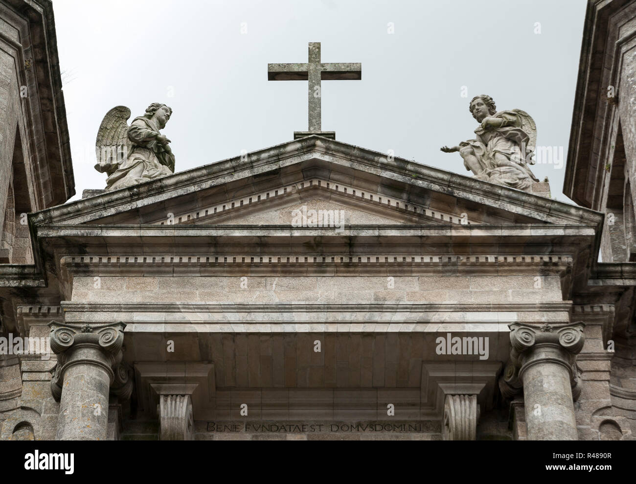 Two angels sky hi-res stock photography and images - Alamy