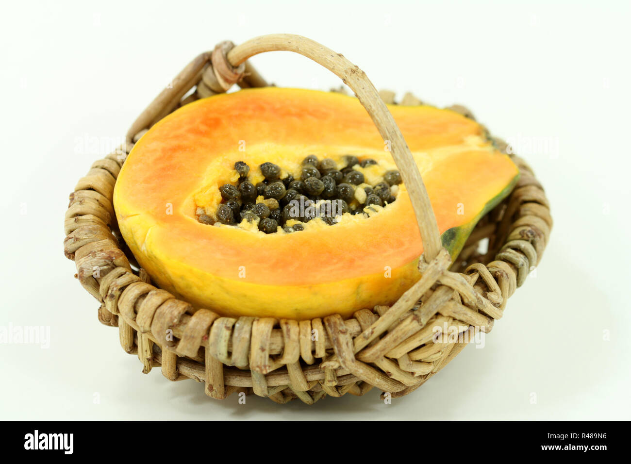 Melonenbaum papayabaum hi-res stock photography and images - Alamy