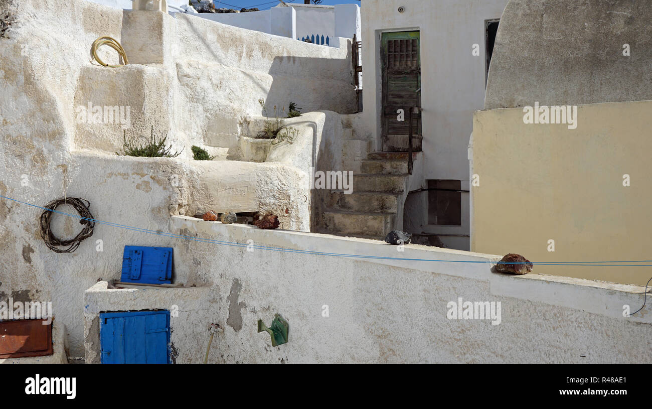 traditional greek village exo gonia on santorini Stock Photo - Alamy
