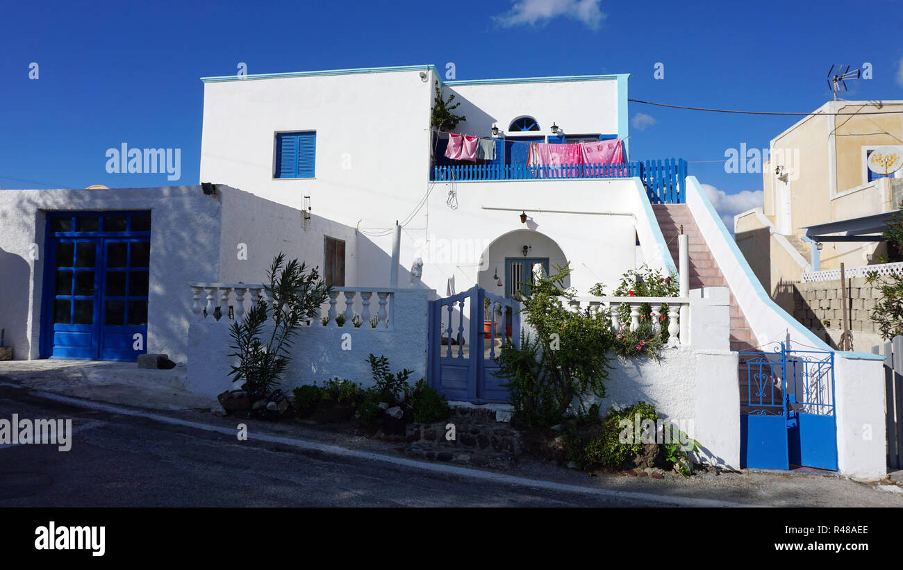 traditional greek village exo gonia on santorini Stock Photo - Alamy