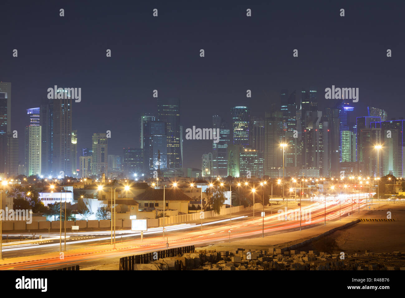 Qatar motorway hi-res stock photography and images - Alamy