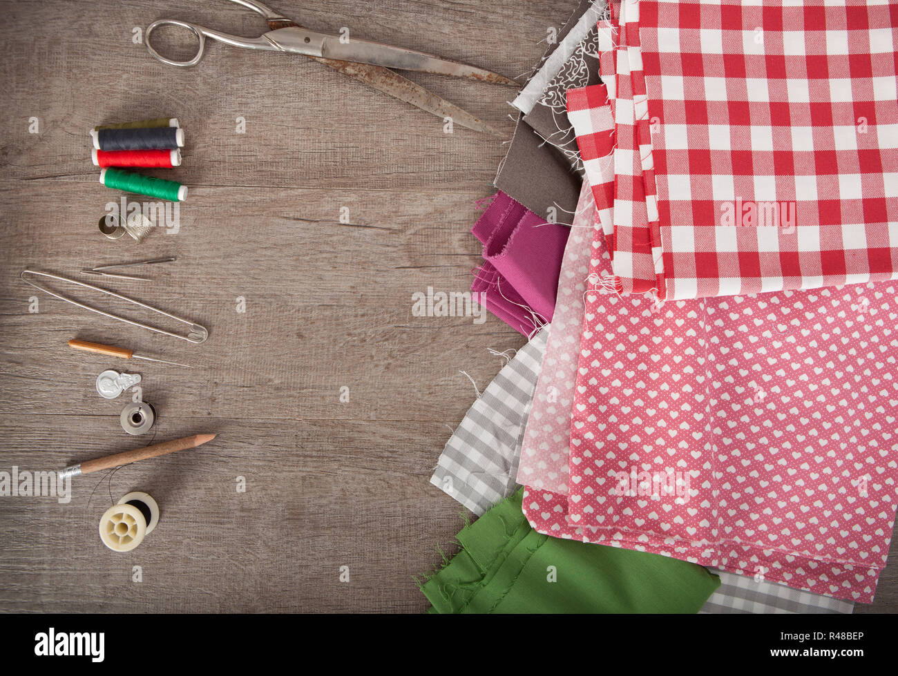 Shaping fabrics hi-res stock photography and images - Alamy