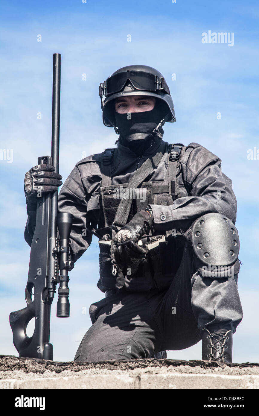 Counter sniper hi-res stock photography and images - Alamy