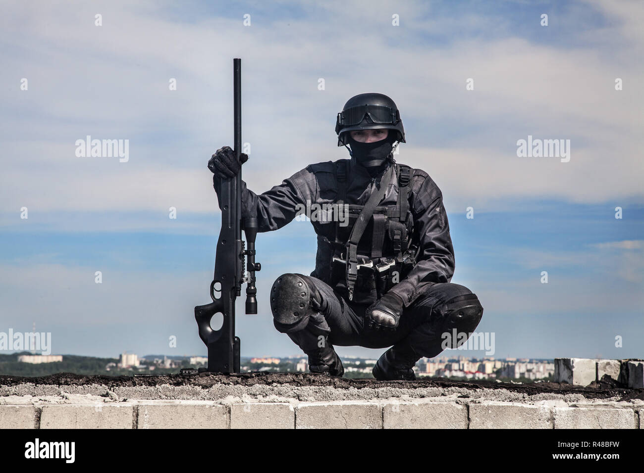 Police swat sniper hi-res stock photography and images - Alamy