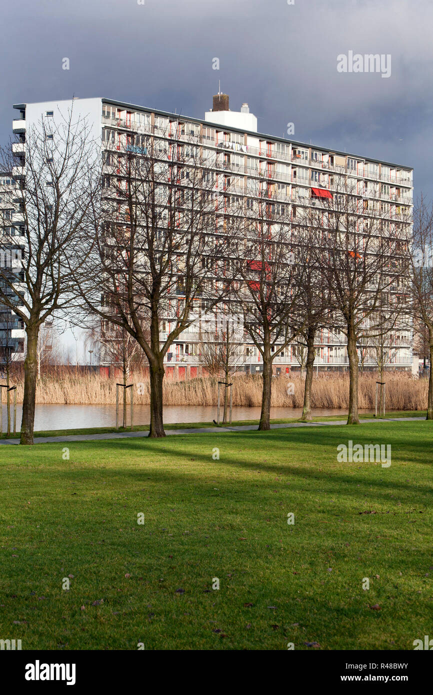 Tall mansion block hi-res stock photography and images - Alamy