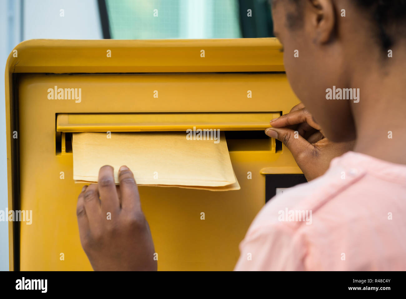 Letter Delivery Persons High Resolution Stock Photography and Images ...