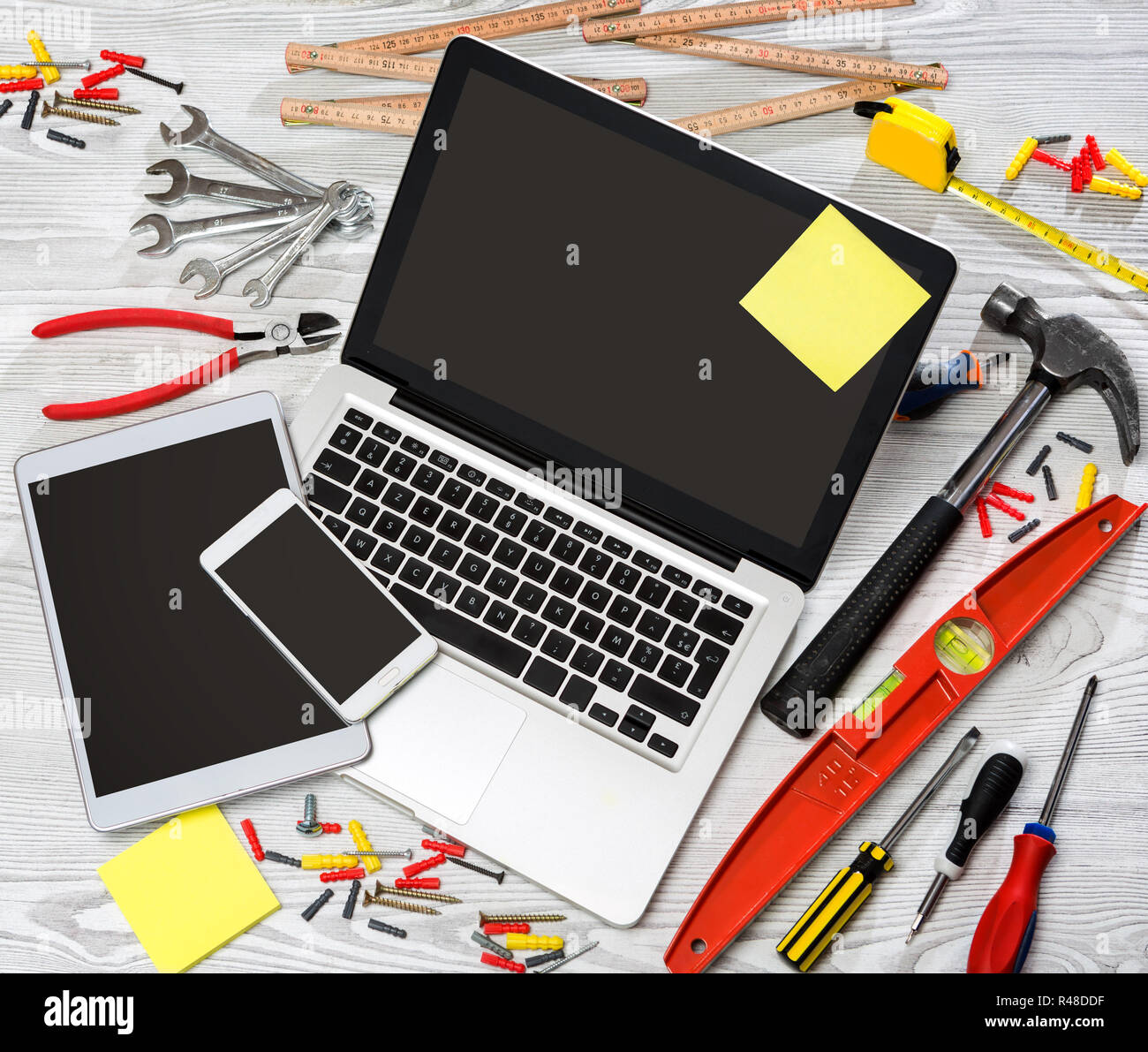 Handymans tools hi-res stock photography and images - Alamy