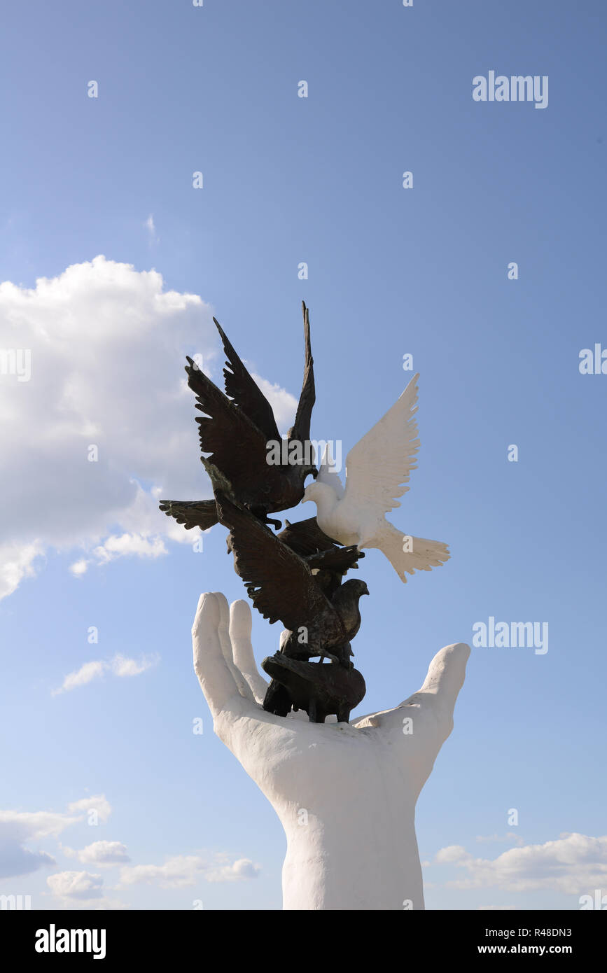 Turkey kusadasi hand peace sculpture hi-res stock photography and ...