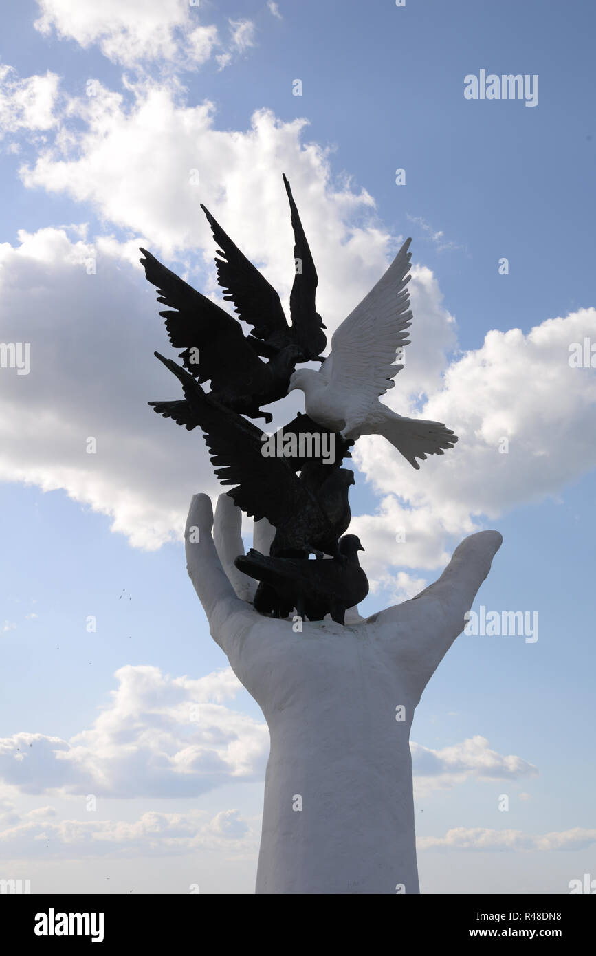 Turkey kusadasi hand peace sculpture hi-res stock photography and ...
