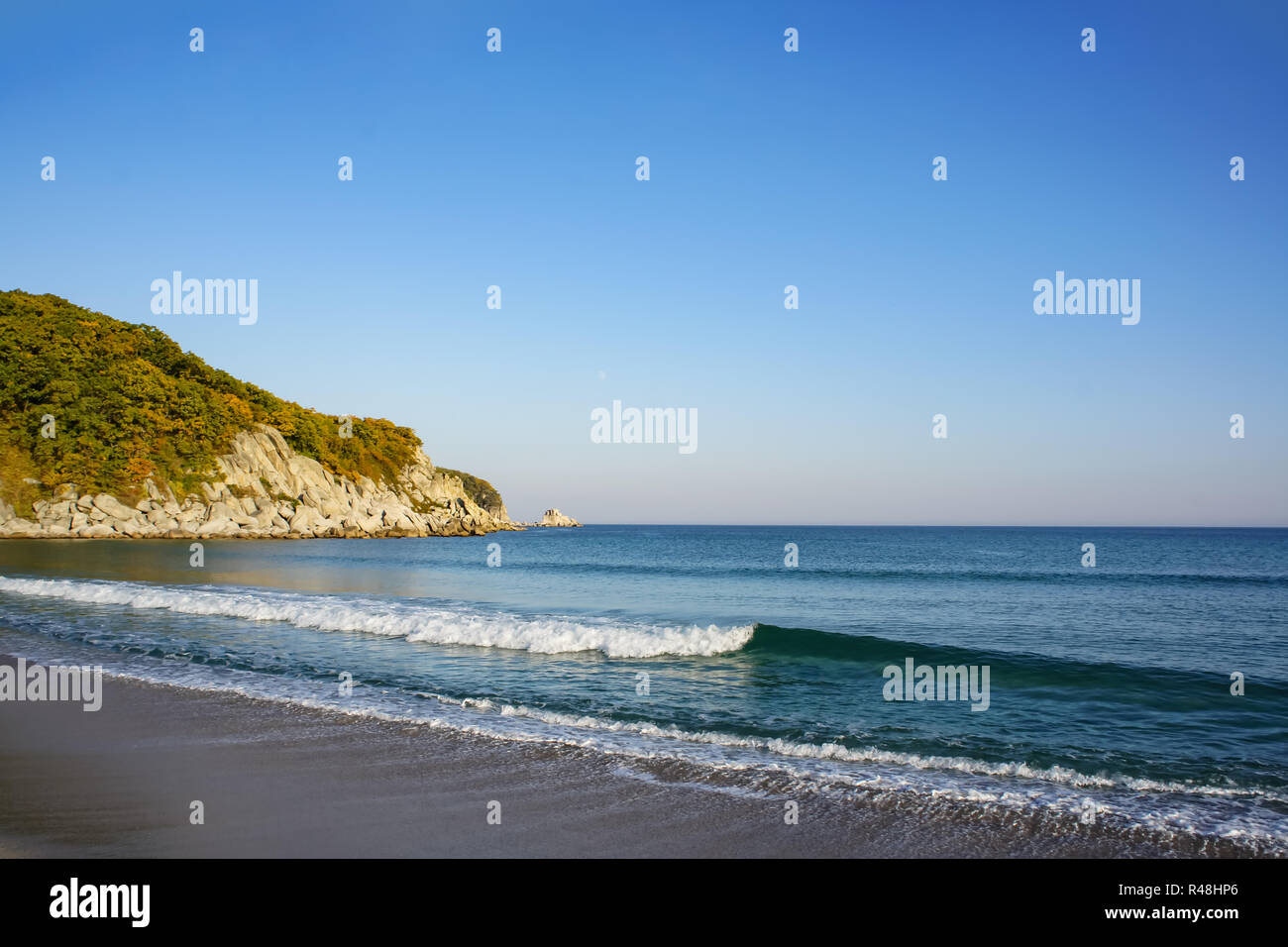 Japan coastline beach hi-res stock photography and images - Alamy