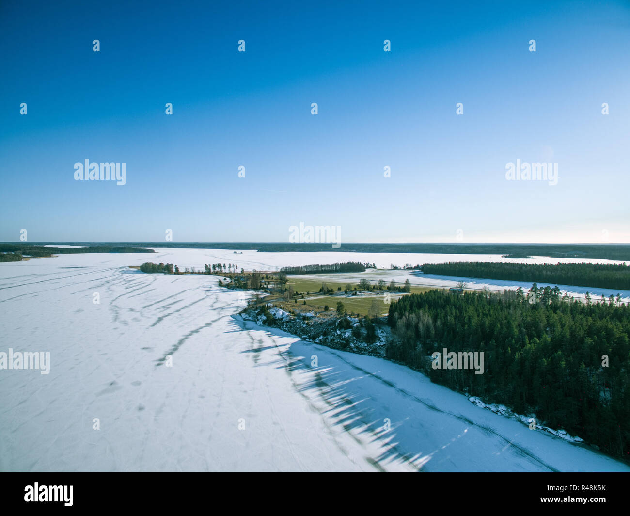 Long shadows on wintry hi-res stock photography and images - Alamy