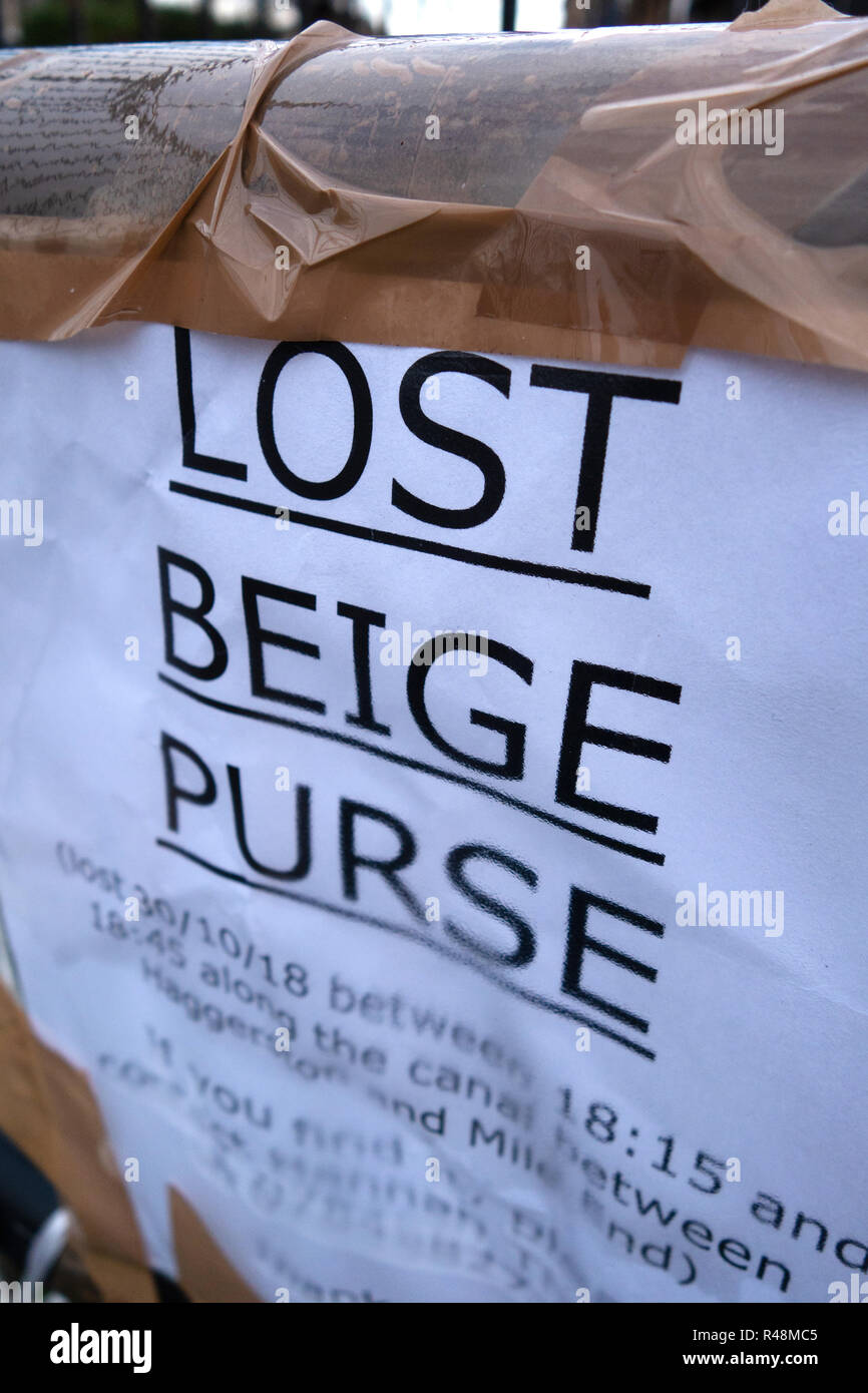 Lost purse bag hi-res stock photography and images - Alamy