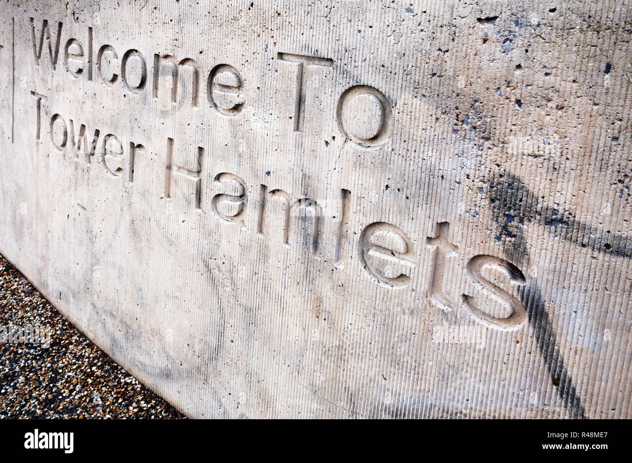 Welcome to broadway sign hi-res stock photography and images - Alamy