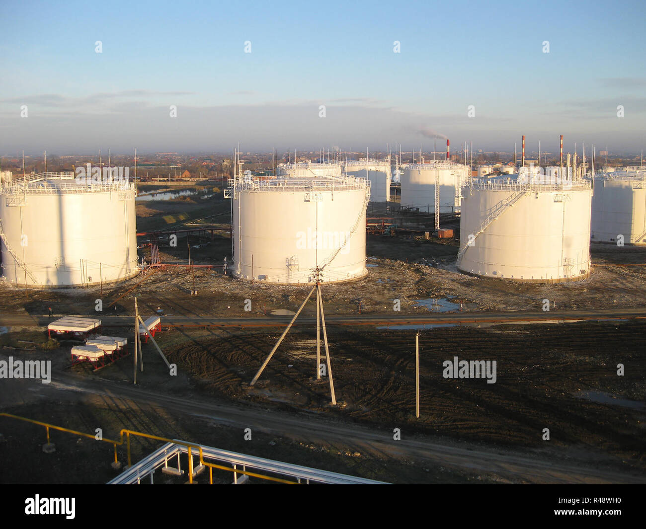 Pentane hi-res stock photography and images - Alamy