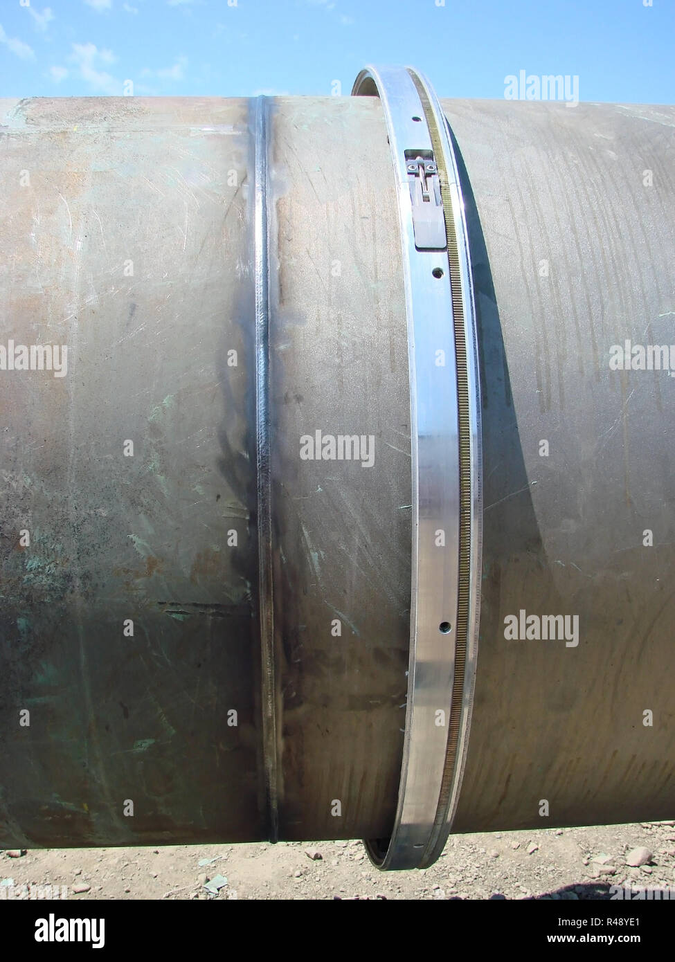 Welding seam on the pipeline Stock Photo - Alamy