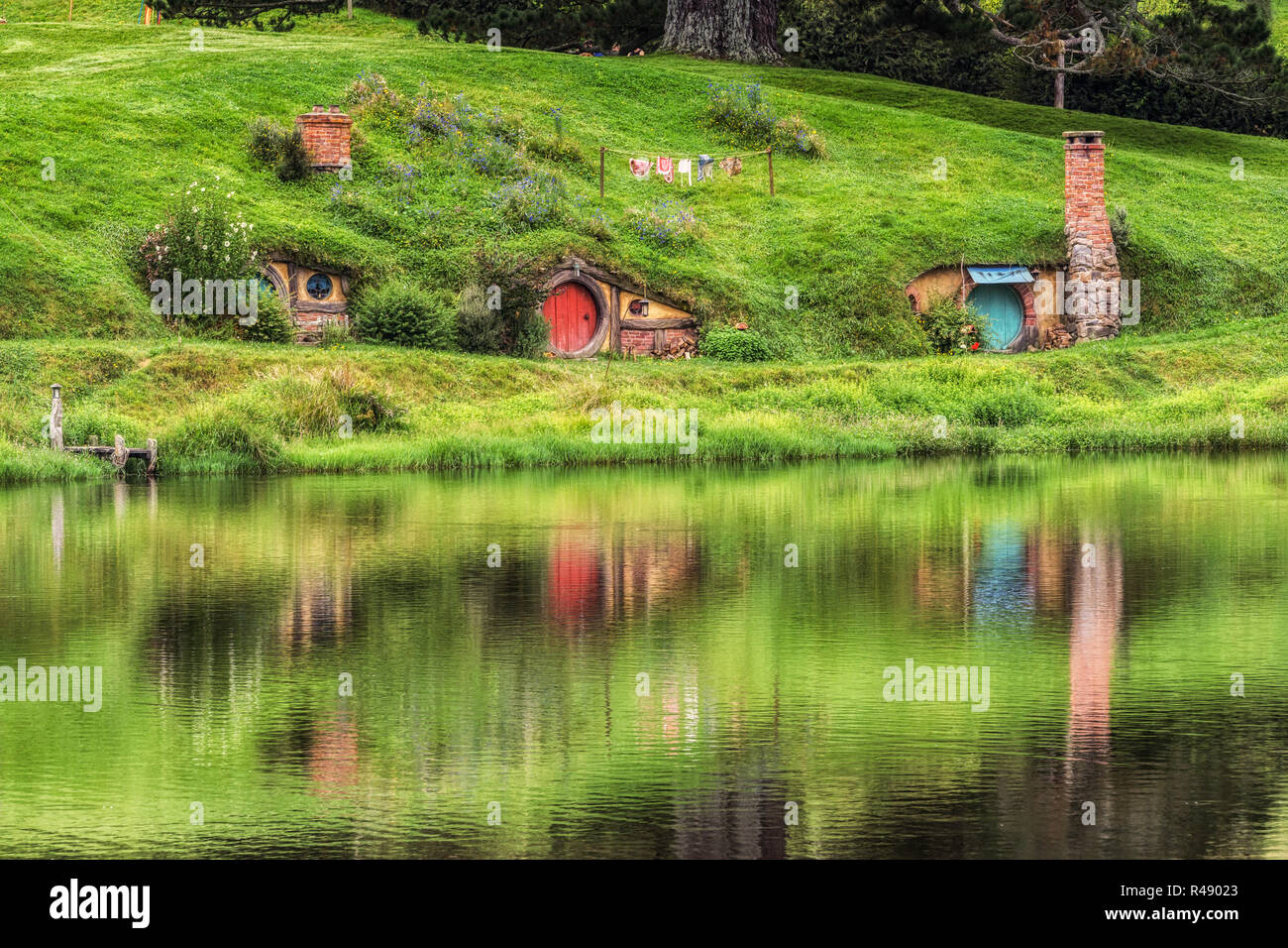 hobbiton movie set Stock Photo - Alamy