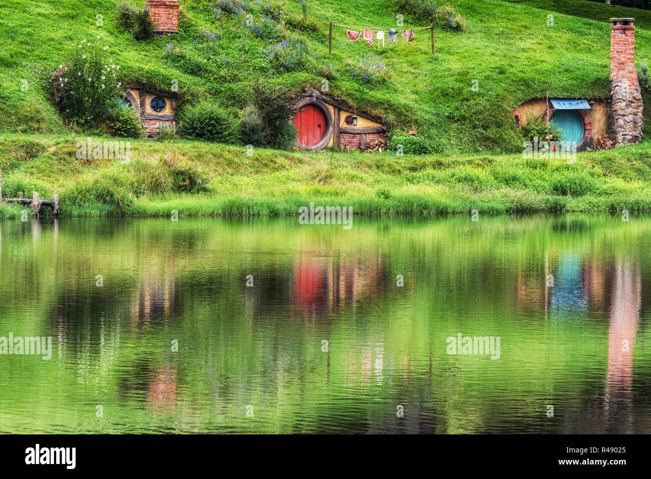 hobbiton movie set Stock Photo - Alamy