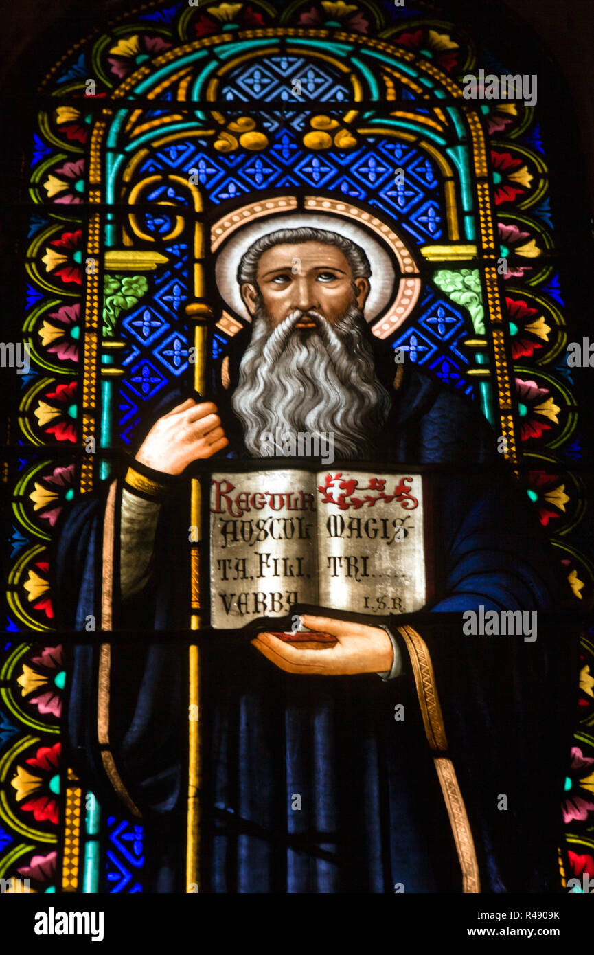 Benedictine monk pray hi-res stock photography and images - Alamy