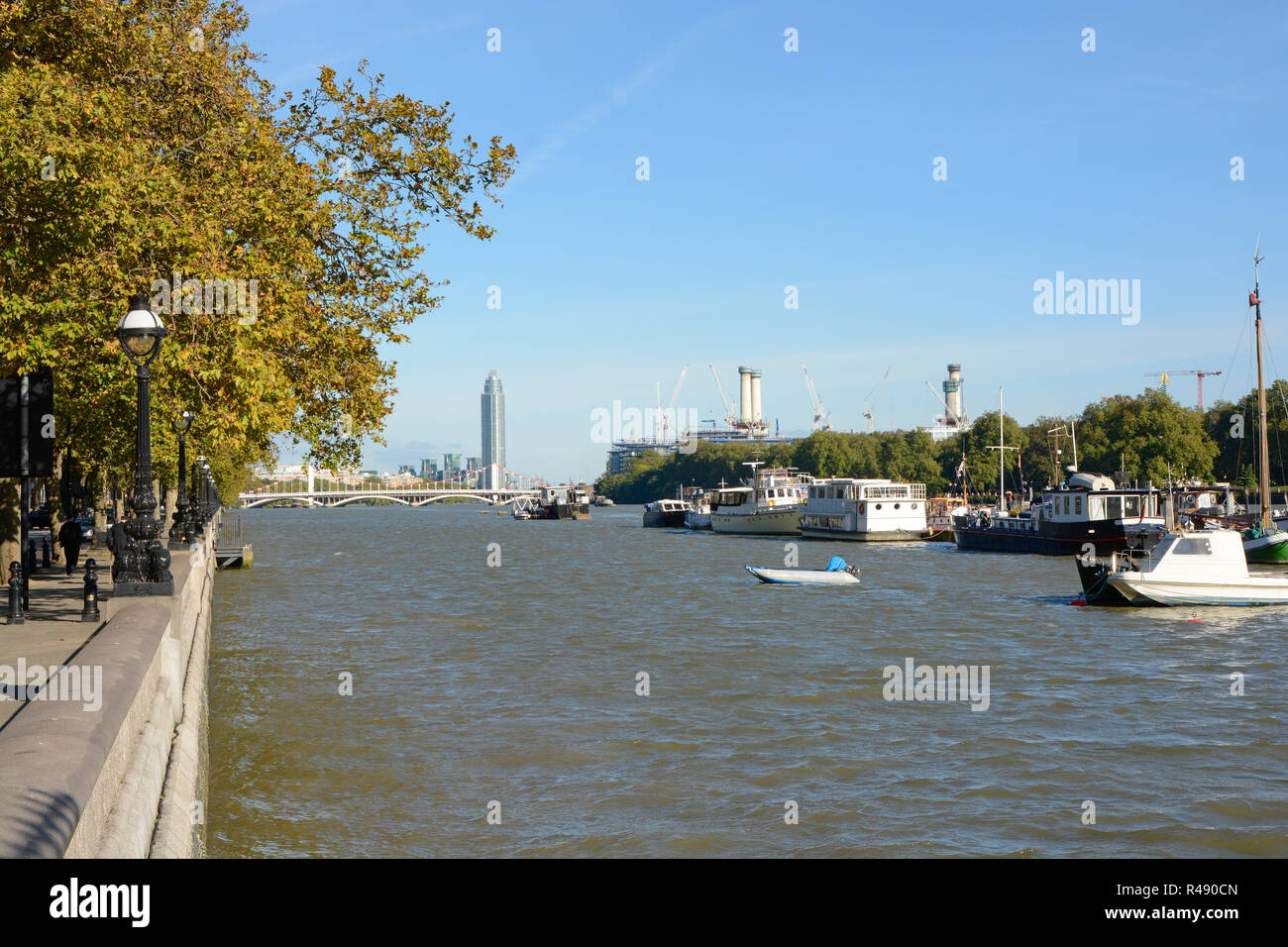 River Thames at Chelsea, London, England Stock Photo - Alamy