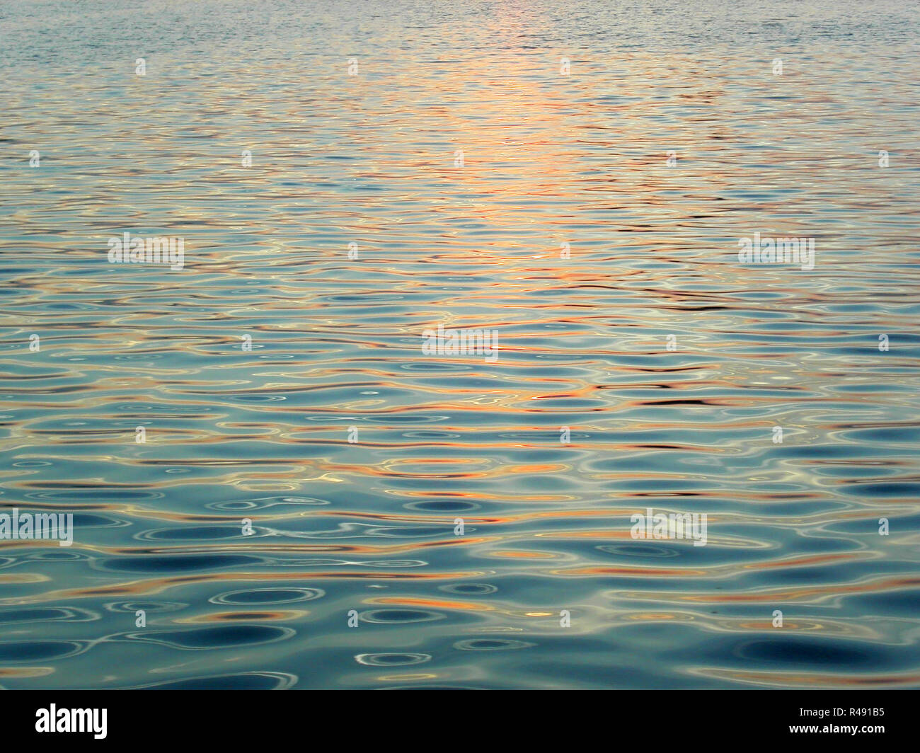 Fluids flow hi-res stock photography and images - Alamy