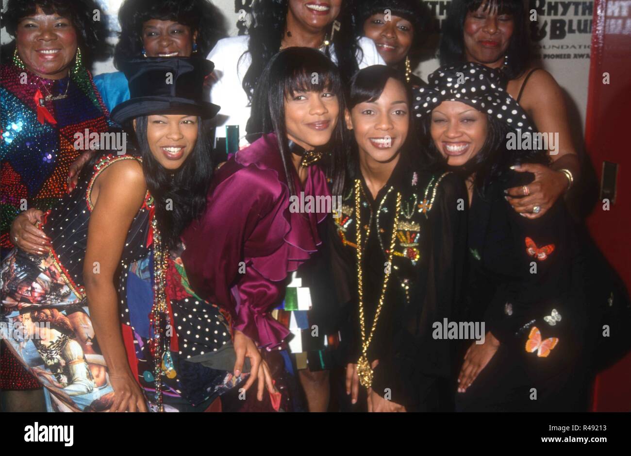LOS ANGELES, CA - FEBRUARY 25: Singers Dawn Robinson, Cindy Herron ...