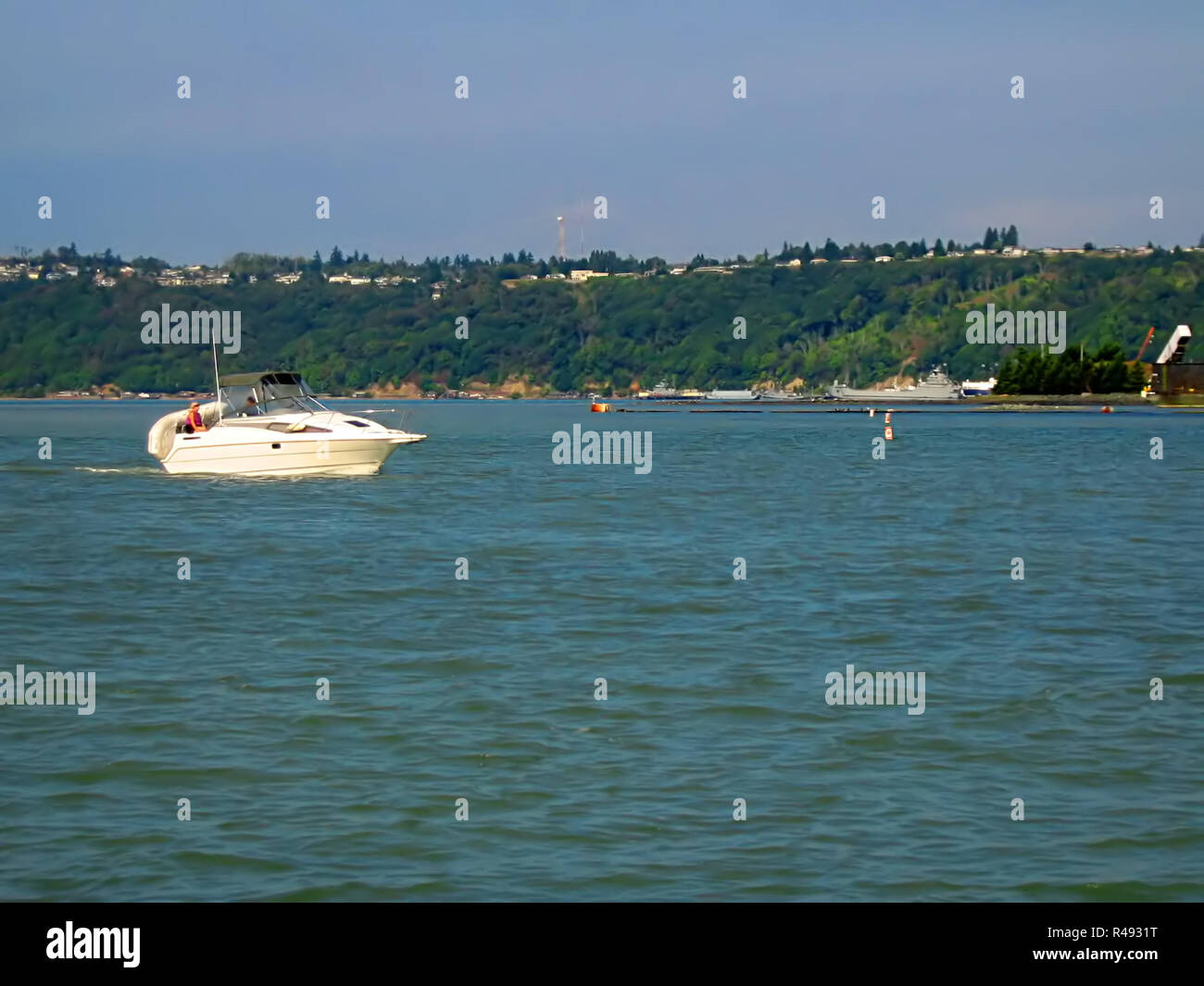Motorized rowing boat hi-res stock photography and images - Alamy