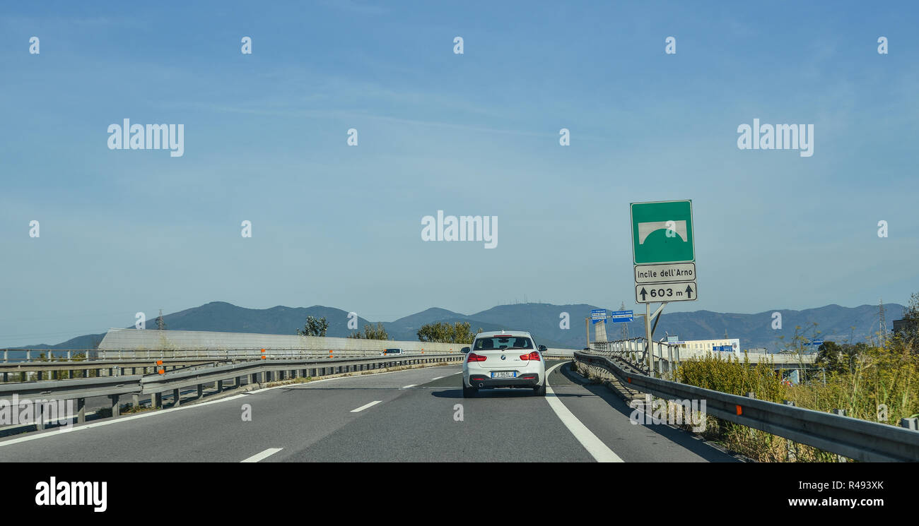Traffic jam in rome hi-res stock photography and images - Alamy