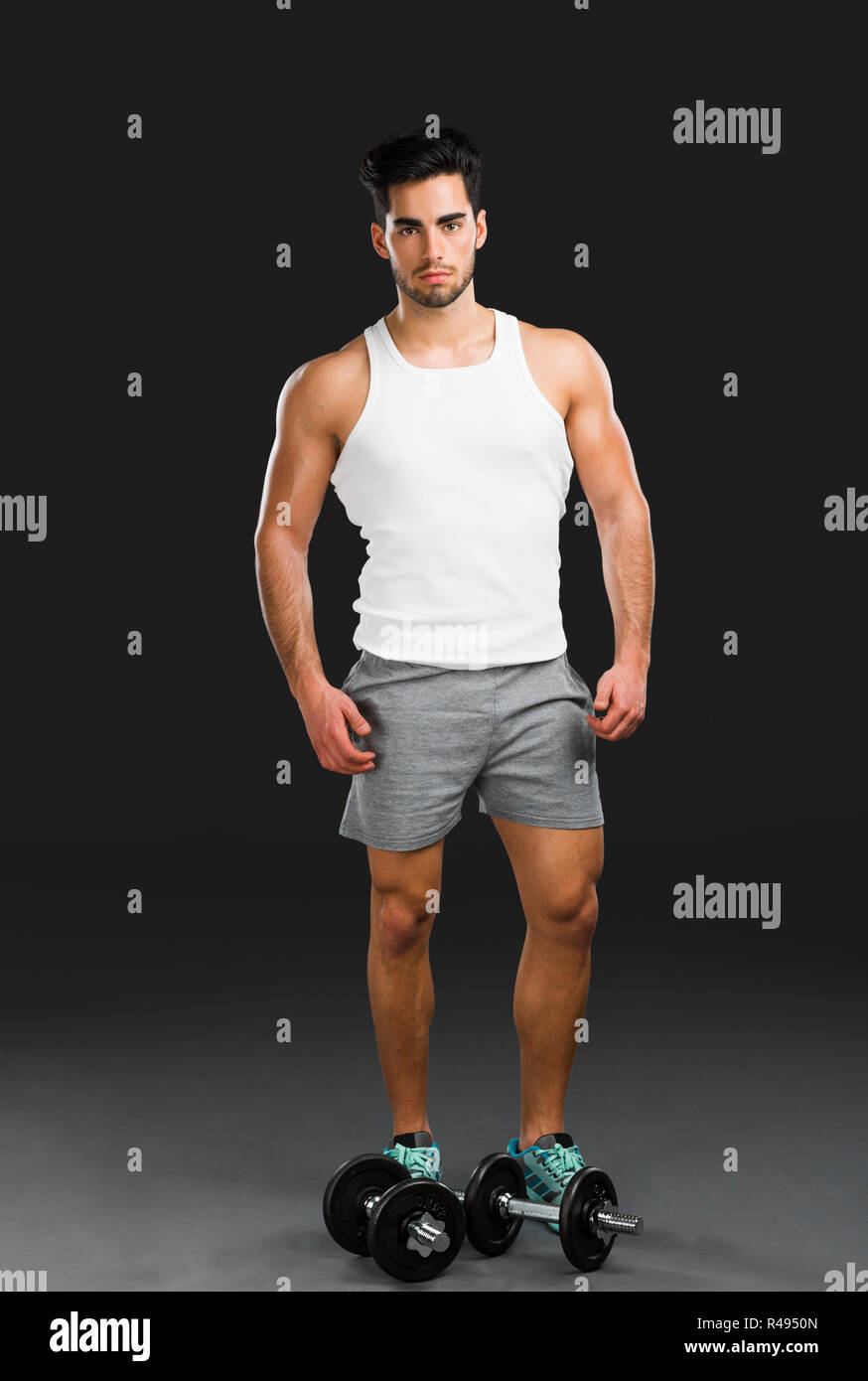 Sinewy man hi-res stock photography and images - Alamy