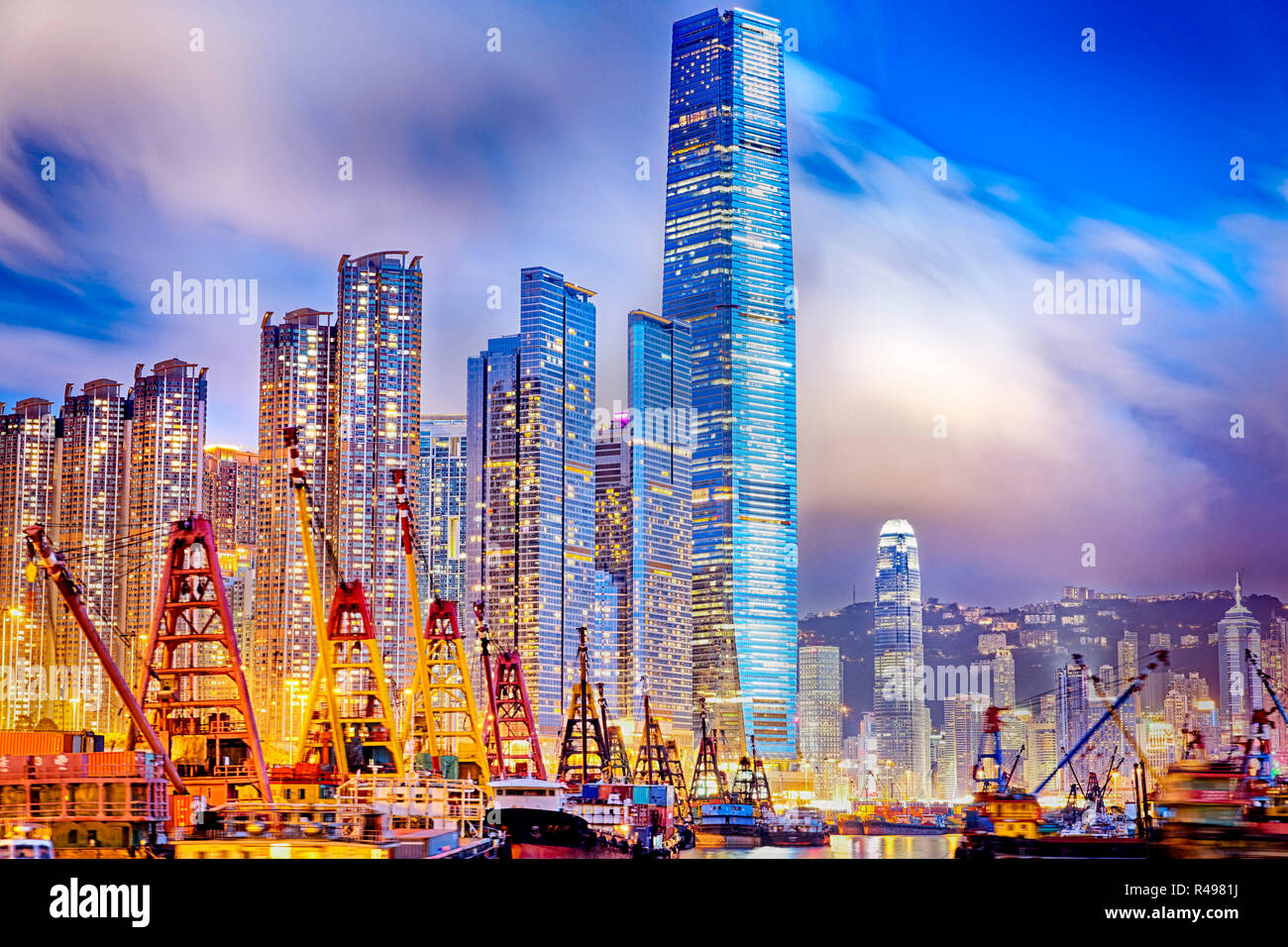Hong Kong harbor Stock Photo - Alamy