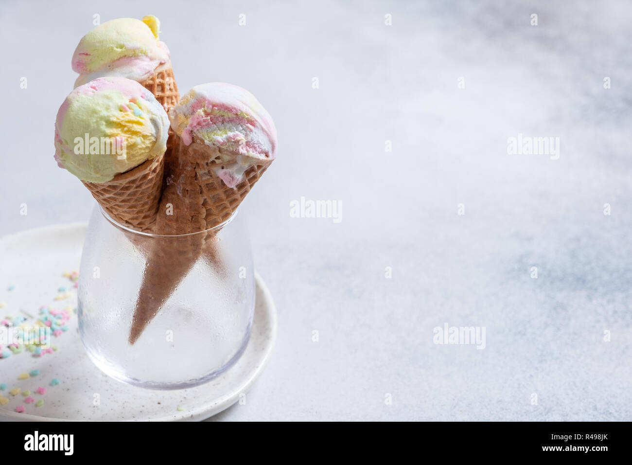 Vanilla ice cream rainbow sprinkles hi-res stock photography and images ...