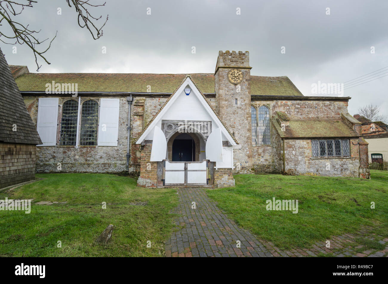 Wood church kent hi-res stock photography and images - Alamy
