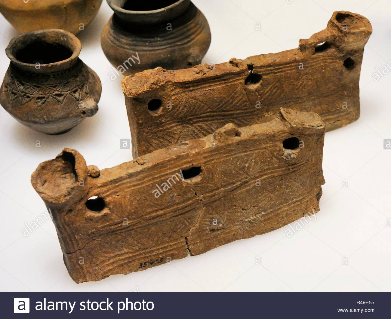Loom Weights Stock Photos & Loom Weights Stock Images - Alamy