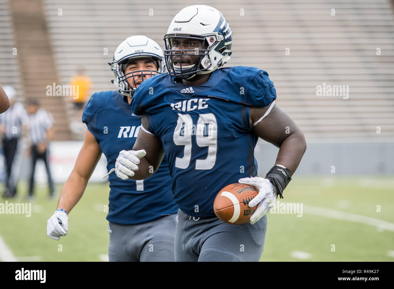 Houston, TX, USA. 24th Nov, 2018. Rice Owls defensive lineman Myles ...