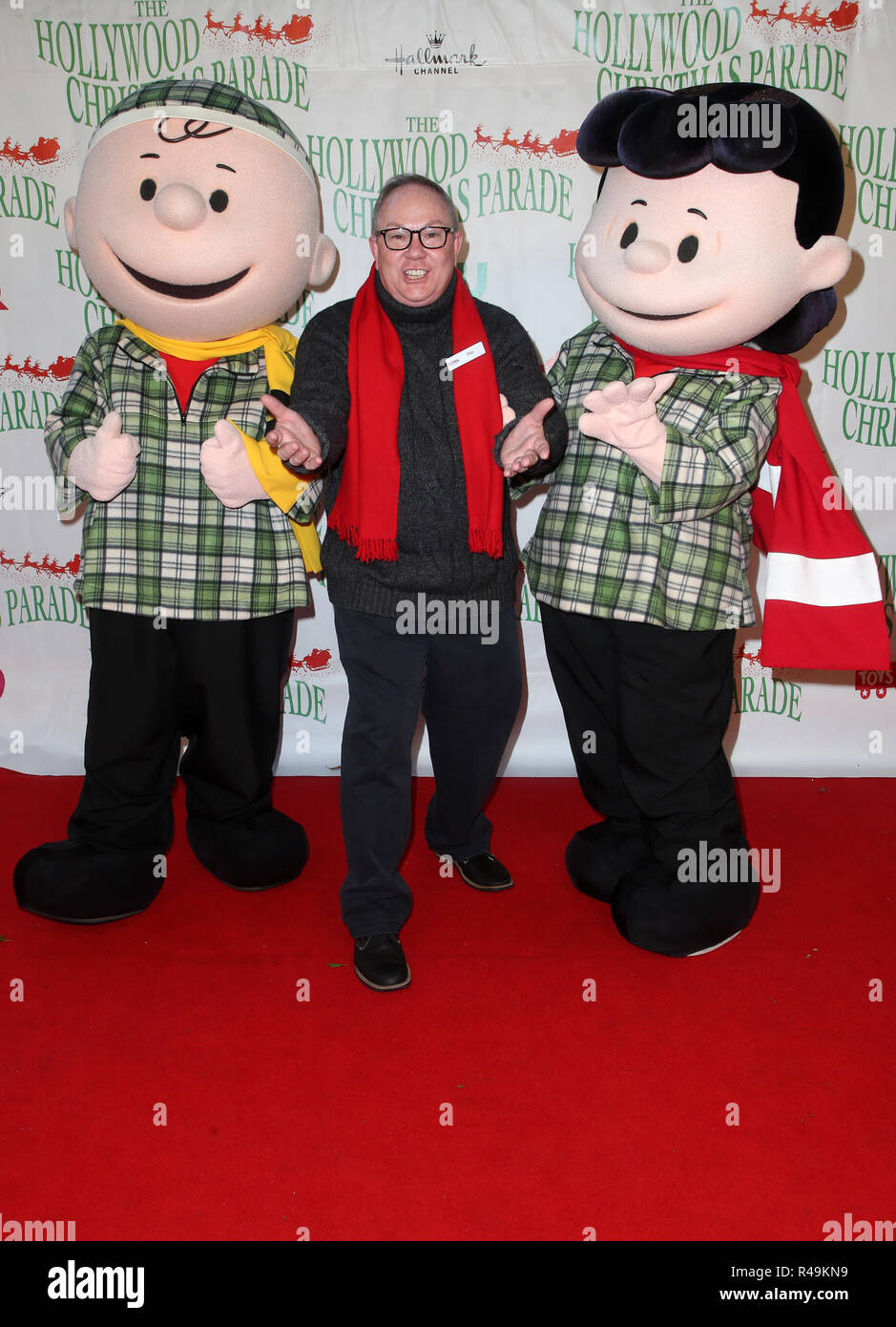 Peanuts gang hi-res stock photography and images - Alamy