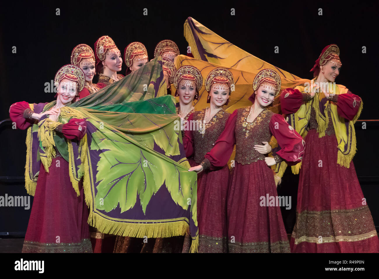 Russian folk dance perform hi-res stock photography and images - Alamy