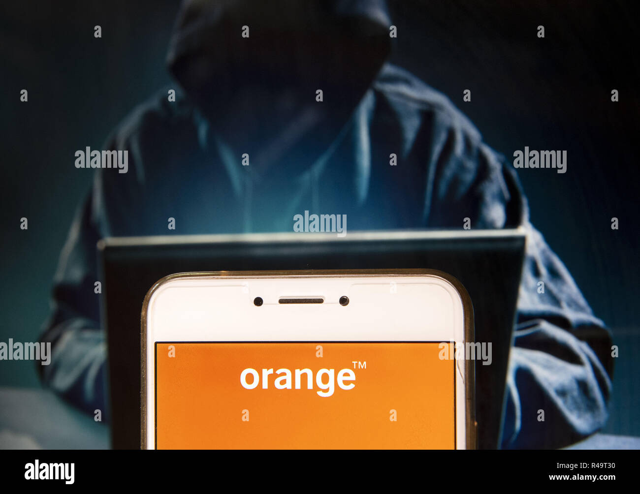 Orange mobile phone logo on hi-res stock photography and images - Alamy