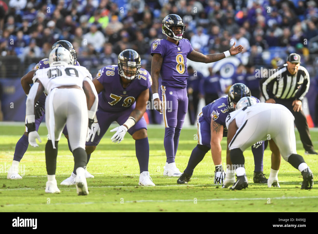 Lamar jackson hi-res stock photography and images - Alamy